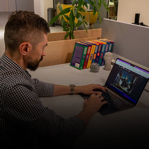 Apurva Choudhary | Front-End Developer